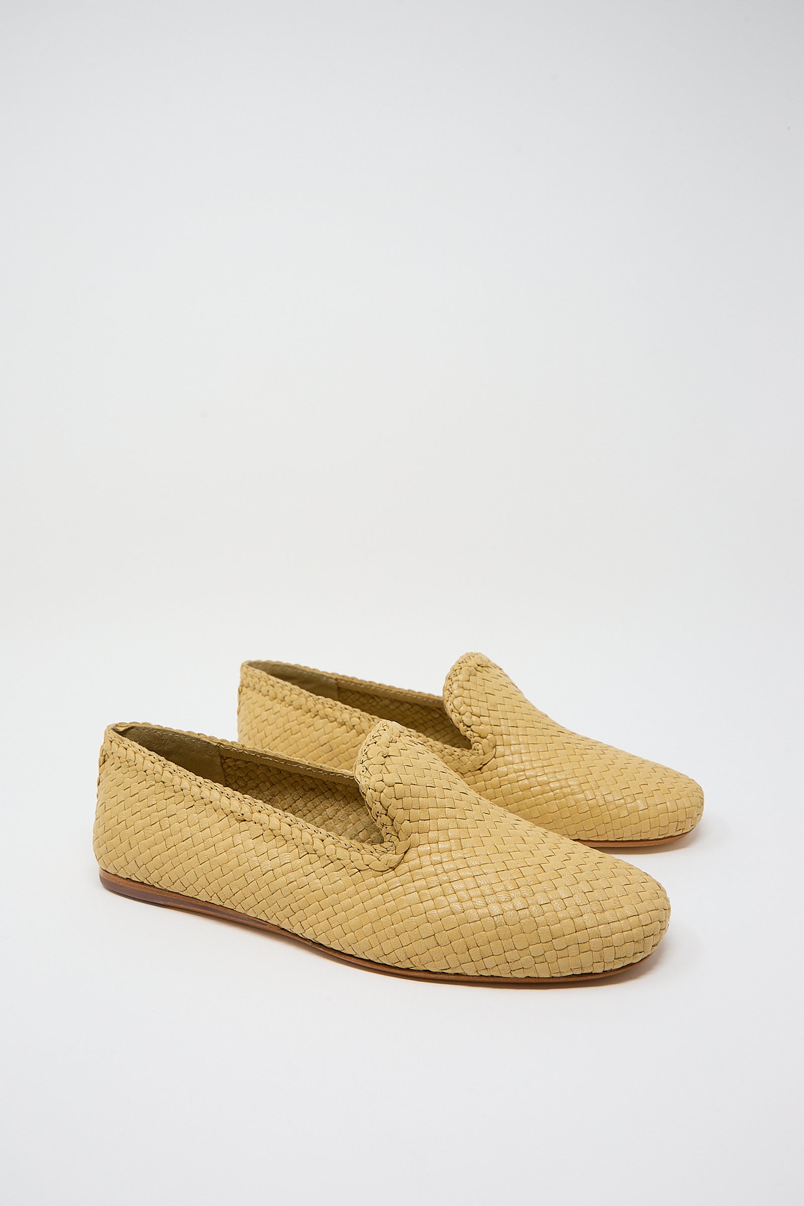 Designer Shoes: Le Monde Beryl, Common Projects & More. – Oroboro Store