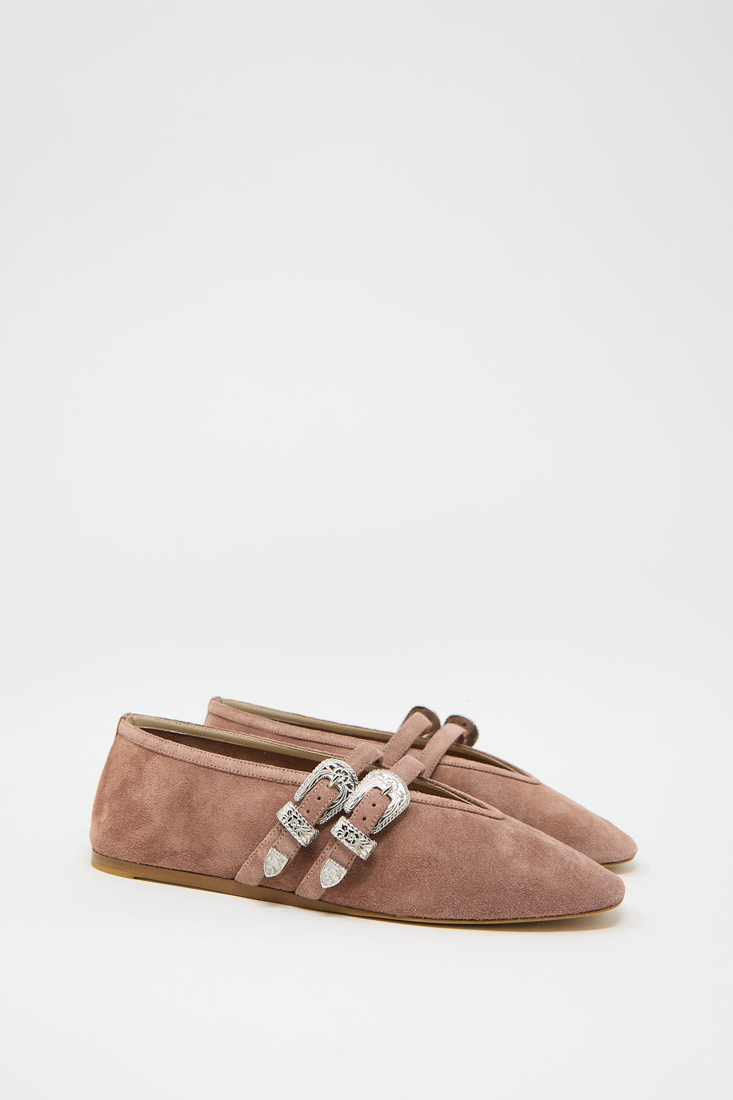 Designer Shoes by: Le Monde Beryl, Common Projects and More. • Oroboro ...